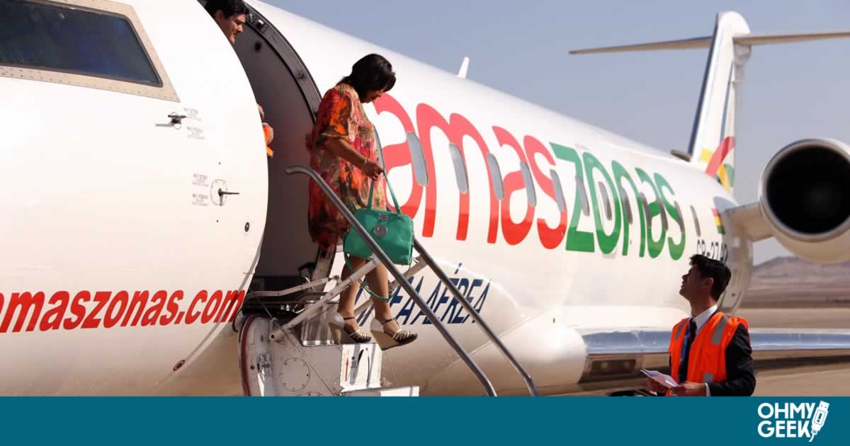 Comienza a operar la aerolí­nea boliviana 'Amaszonas' en el norte de Chile