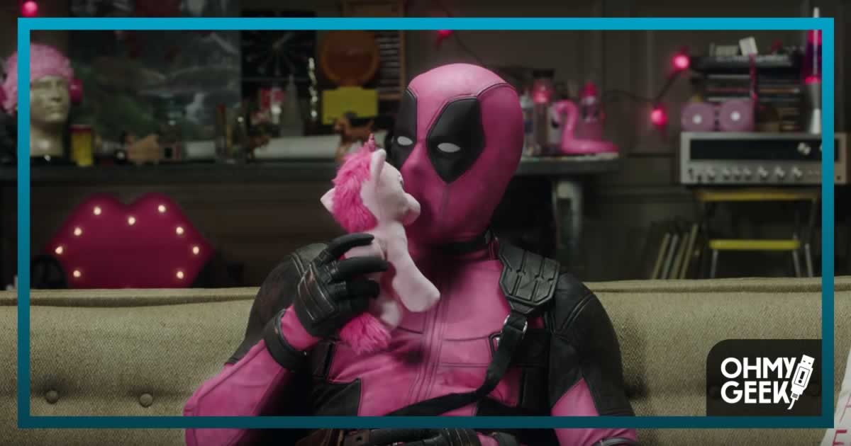 Deadpool ahora usa traje rosado para la campaña 'Jódete Cáncer'
